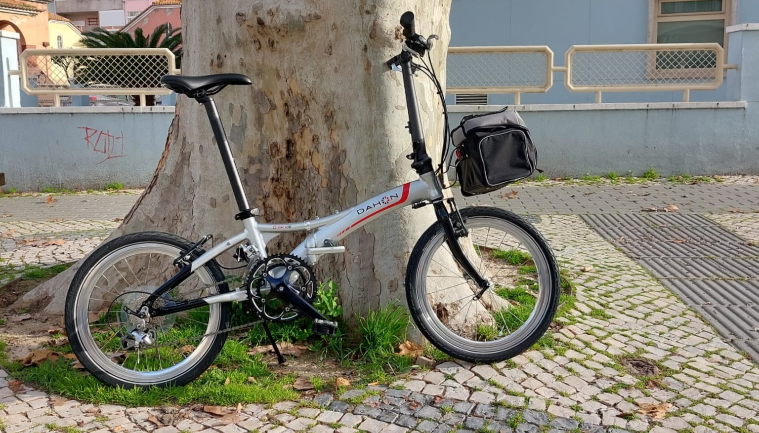 DAHON Visc D18